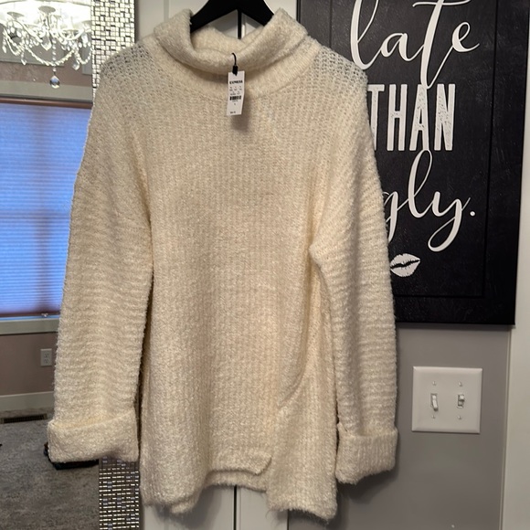 Express | Sweaters | Nwt Oversized Tunic Length Express Sweater Small ...